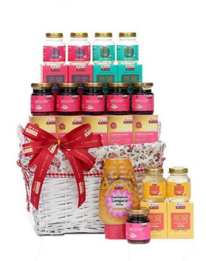 Eu Yan Sang hamper, Everything Else on Carousell