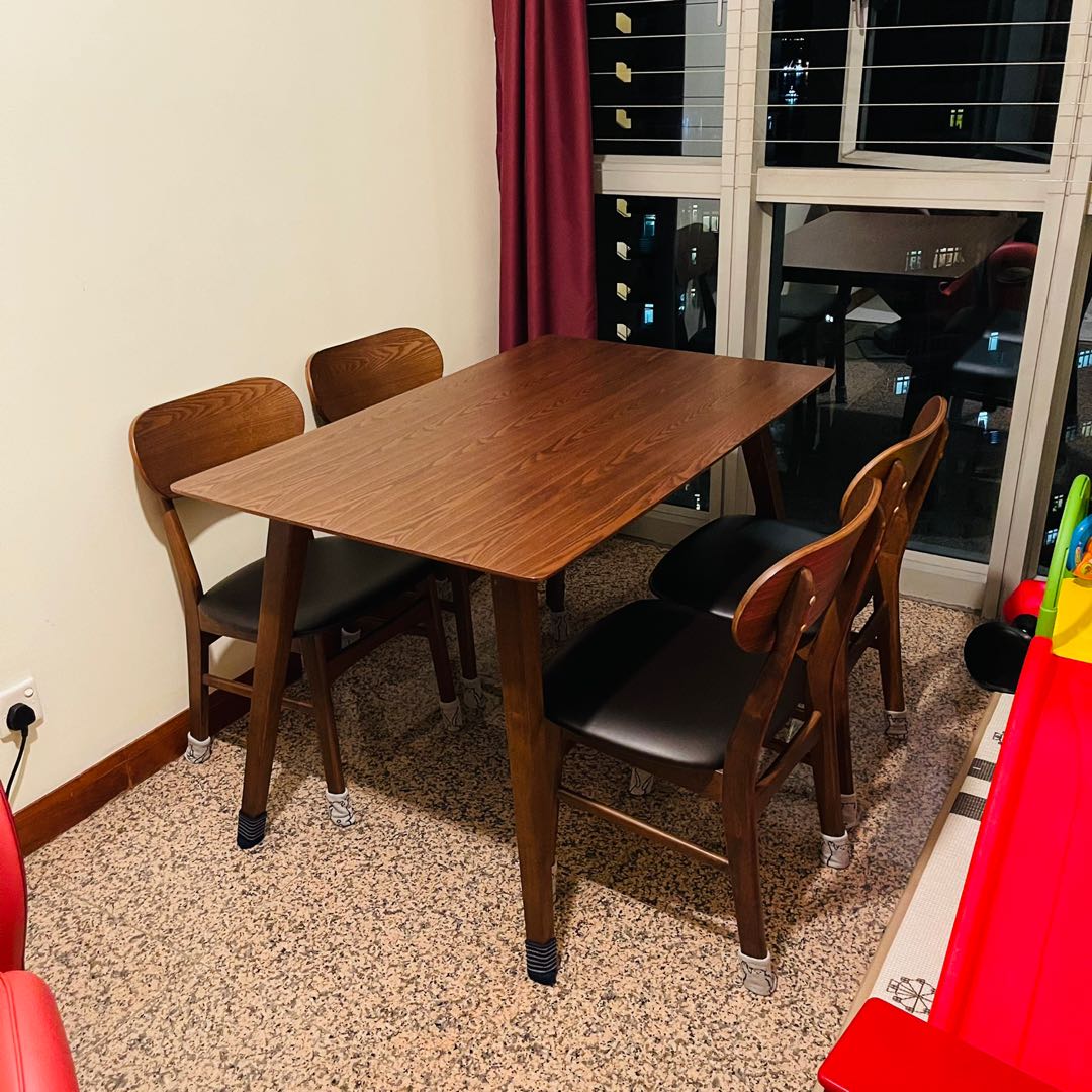 FREE DELIVERY CONCORD 5 PIECE DINING SET Courts 1 Dining Table 4 Chairs ...