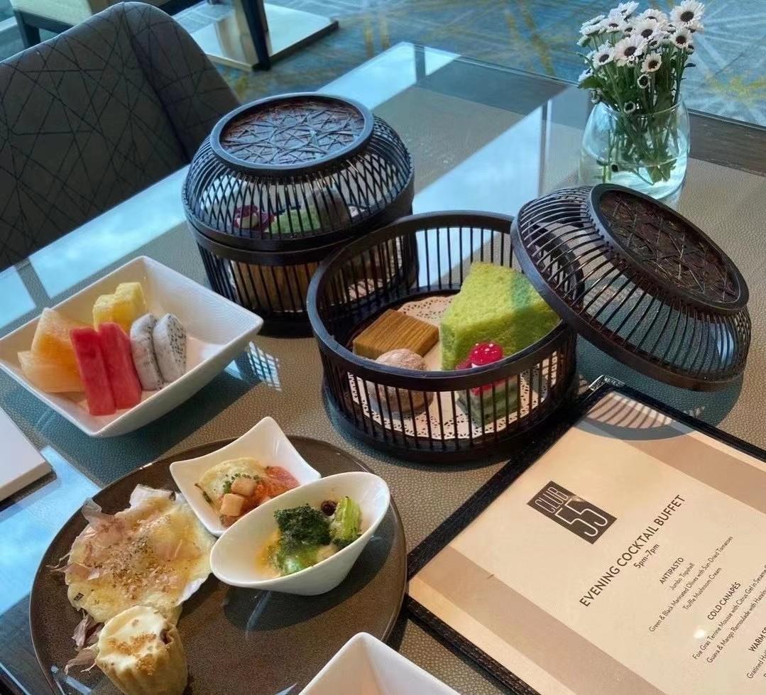 MBS Club55 High tea and crocktail buffet and breakfast+whatsapp81077552 ...