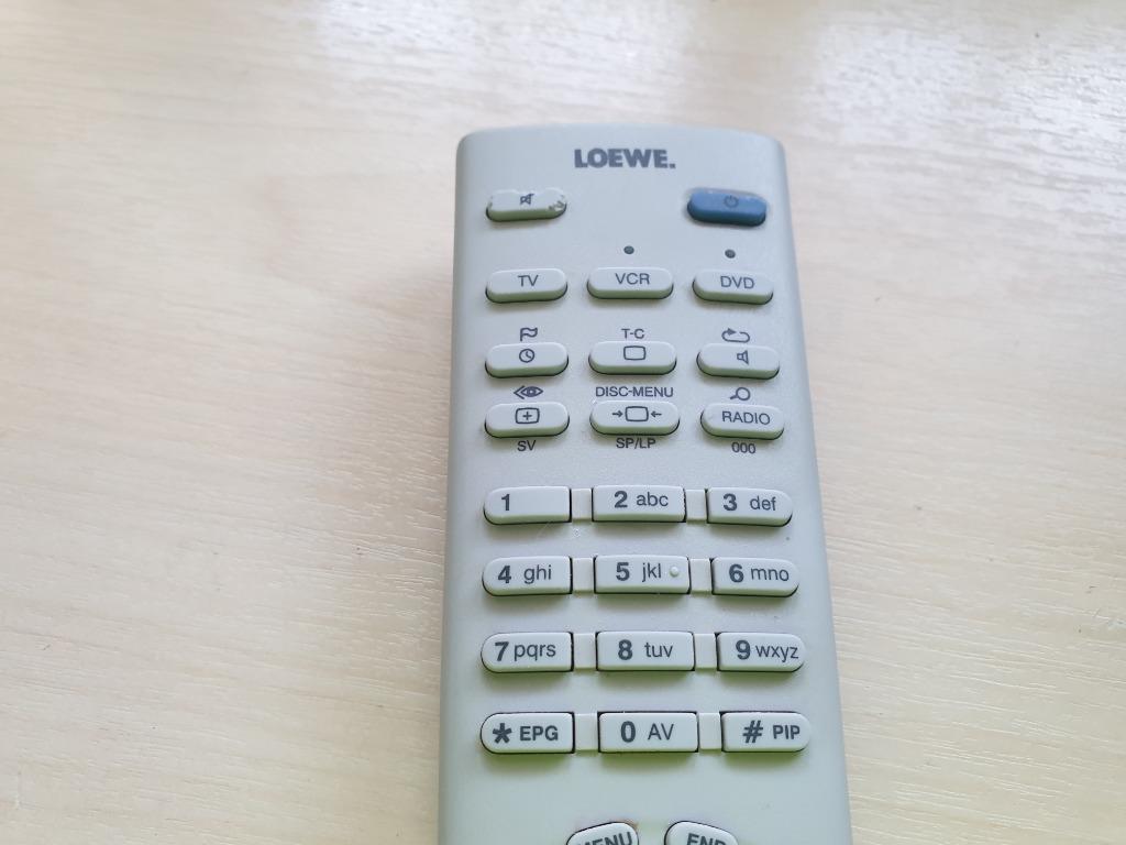 Loewe TV remote RC4, TV & Home Appliances, TV & Entertainment, TV Parts ...