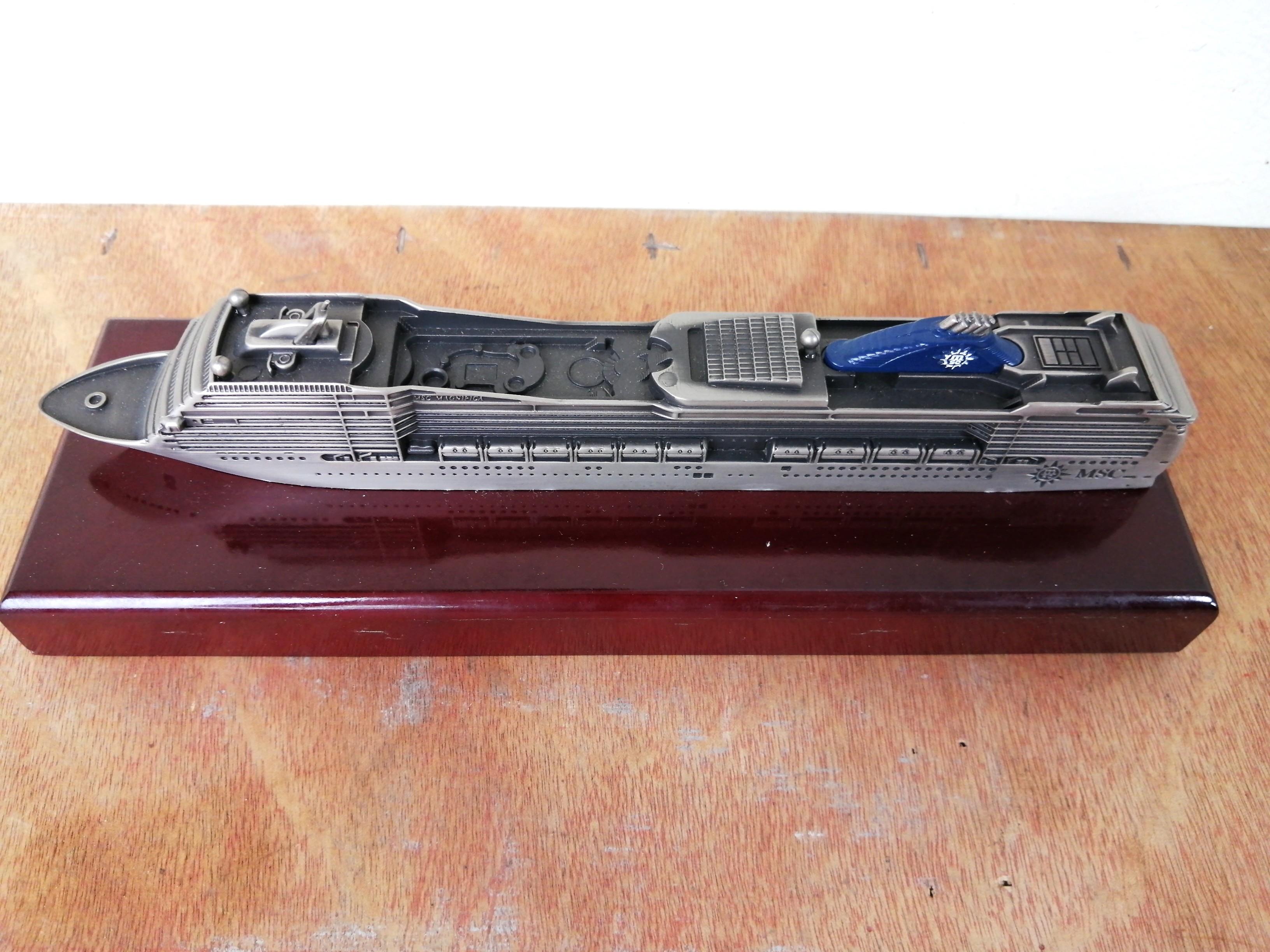 Msc Magnifica Cruise Ship Metal Scale Model, Hobbies & Toys ...
