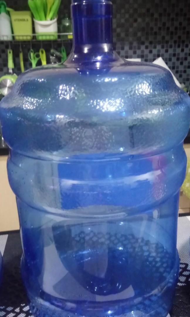 Round Water Container (Gallons) For Sale, Food & Drinks, Beverages on ...