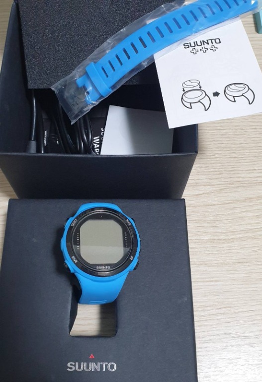 SUUNTO D4i, Novo Blue Dive Computer, Sports Equipment, Sports & Games ...