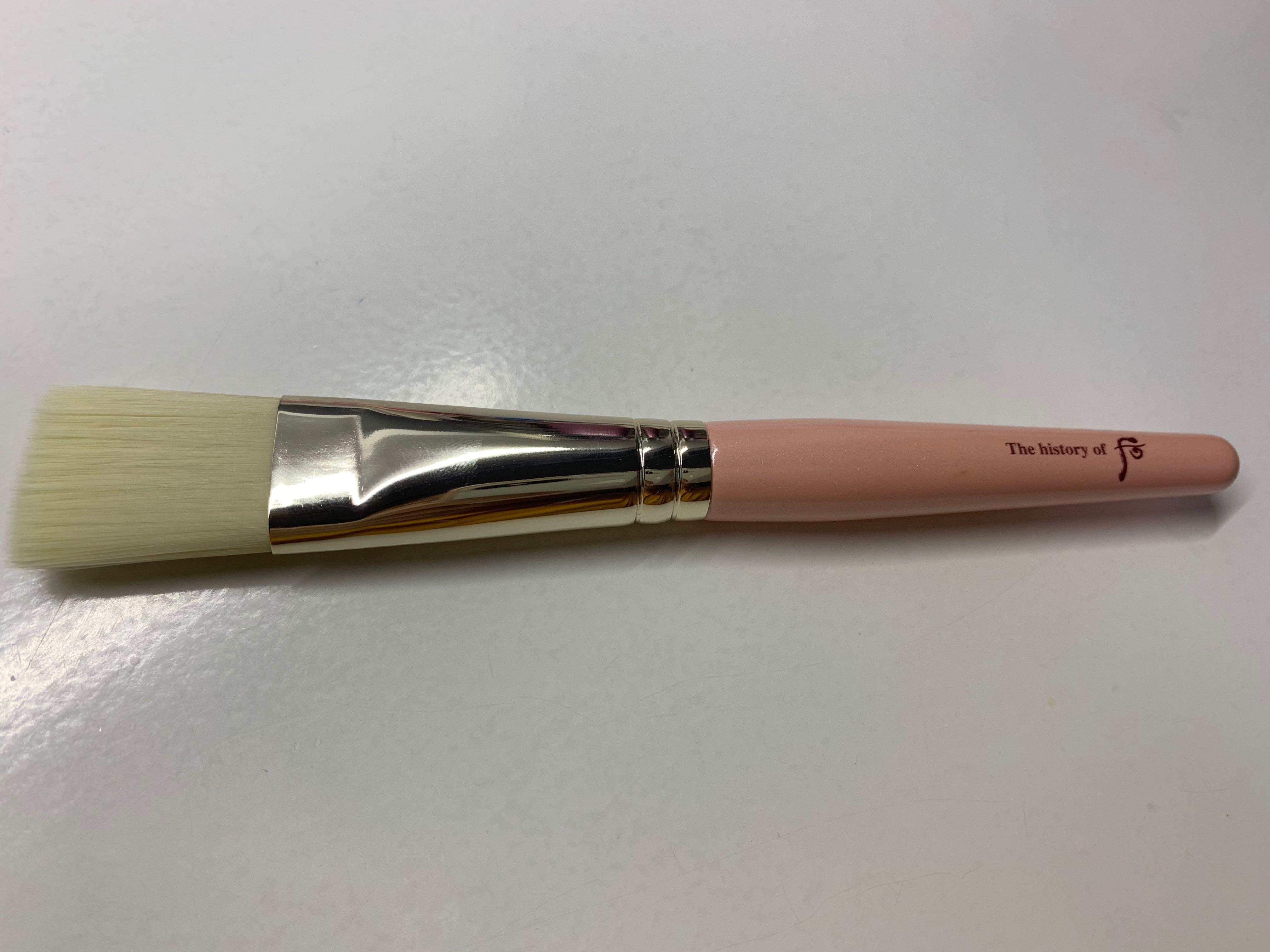 The History of Whoo make-up brush, Beauty & Personal Care, Face, Makeup ...