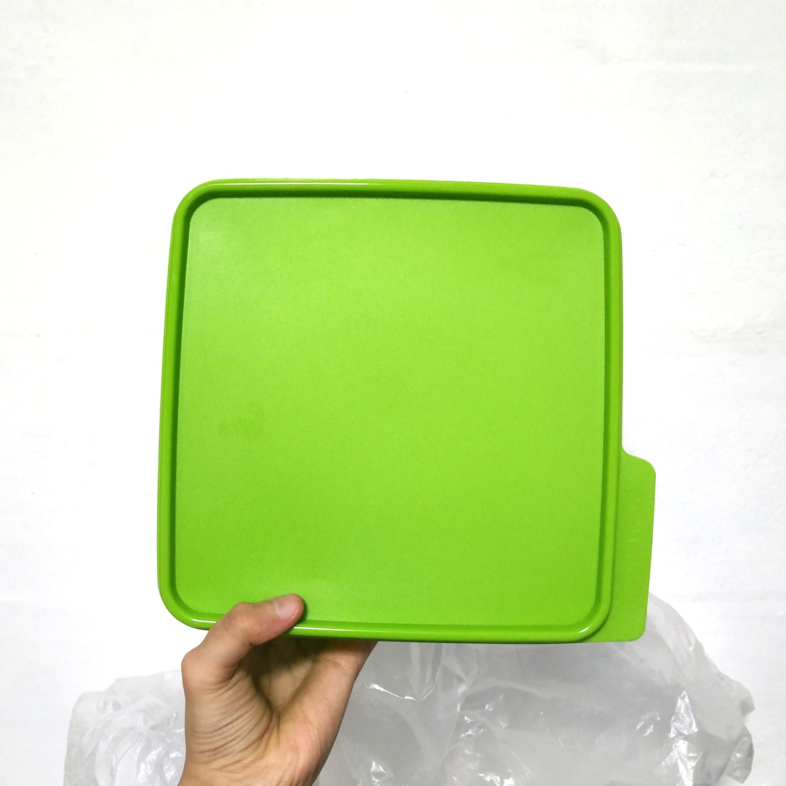 Tupperware 2.5L Cozy Cosy Nest Square Box Container, Furniture & Home ...