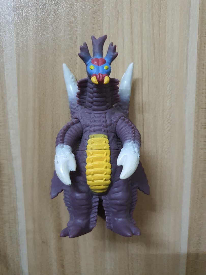 Bandai Ultra Monster 500 Series 71: ARIBUNTA (Ultraman Kaiju), Hobbies ...