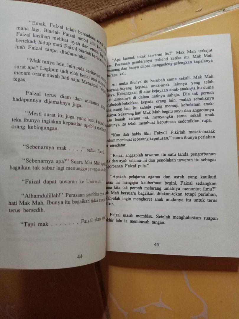 buku cerpen syair lama - pahlawan 1988, Hobbies & Toys, Books ...
