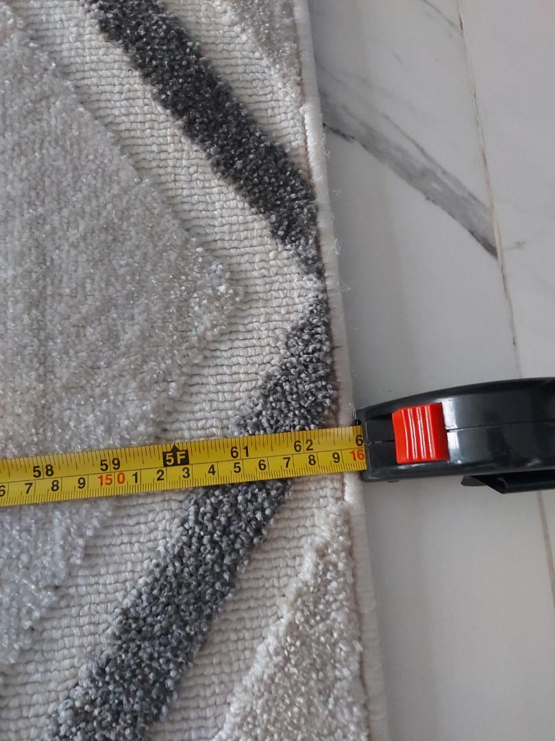 Carpet 2.3m wide x 1.6m long, Furniture & Home Living, Home Decor ...