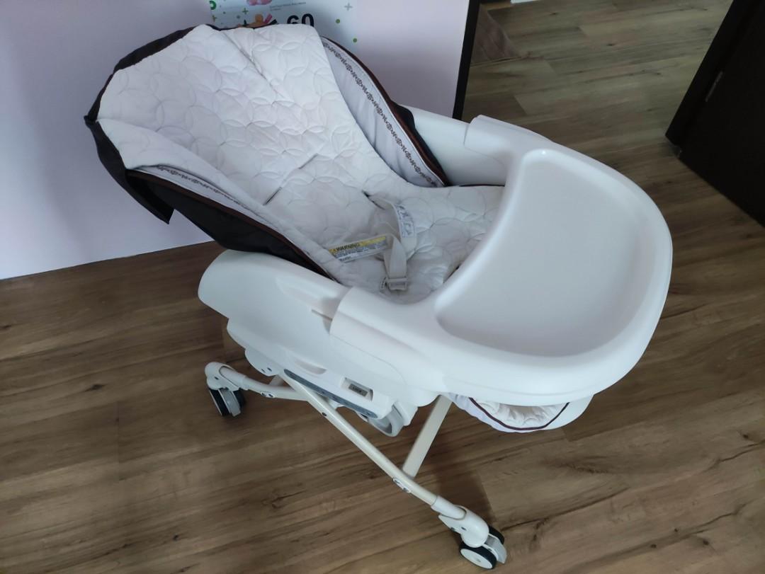Combi Fellato Auto Swing Baby Rocker, Babies & Kids, Infant Playtime on ...