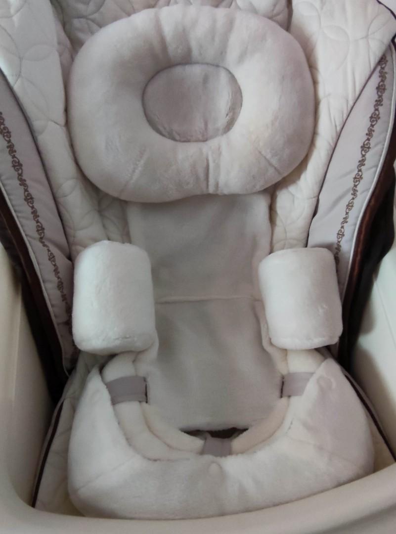 Combi Fellato Auto Swing Baby Rocker, Babies & Kids, Infant Playtime on ...