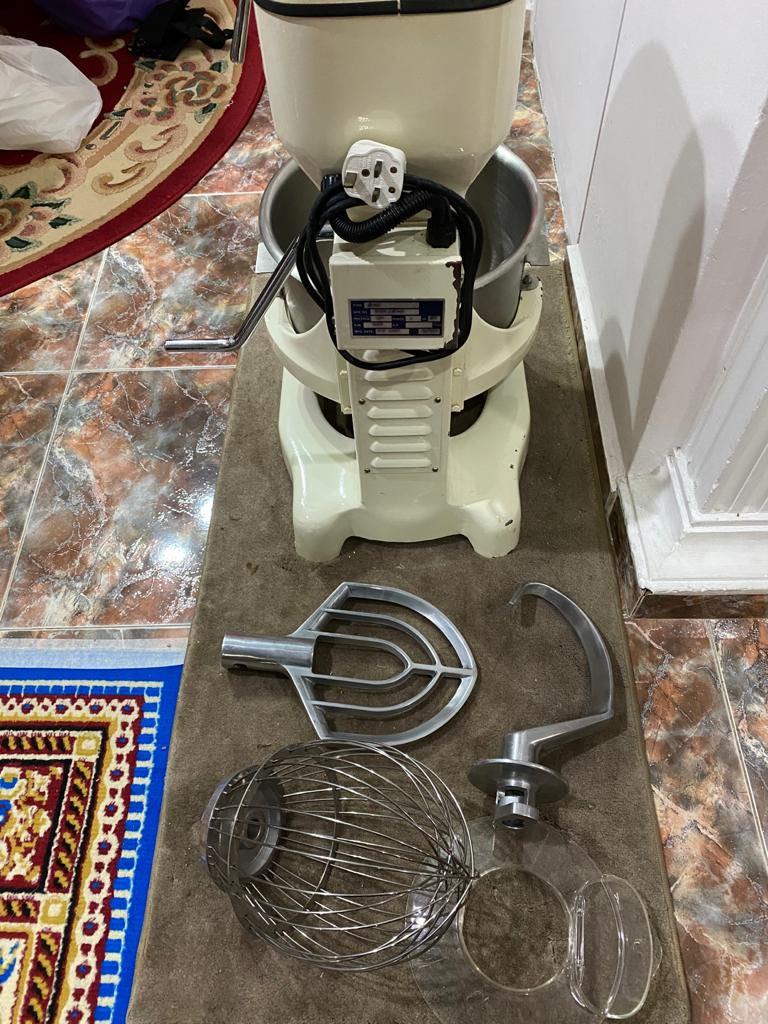 Dowell Planetary Mixer (20litres), TV & Home Appliances, Kitchen ...