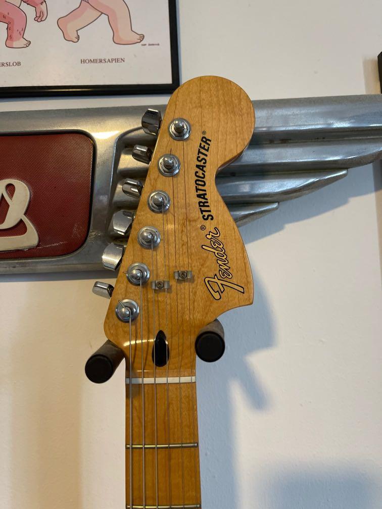 Fender Lone Star Stratocaster MIM, Hobbies & Toys, Music & Media ...
