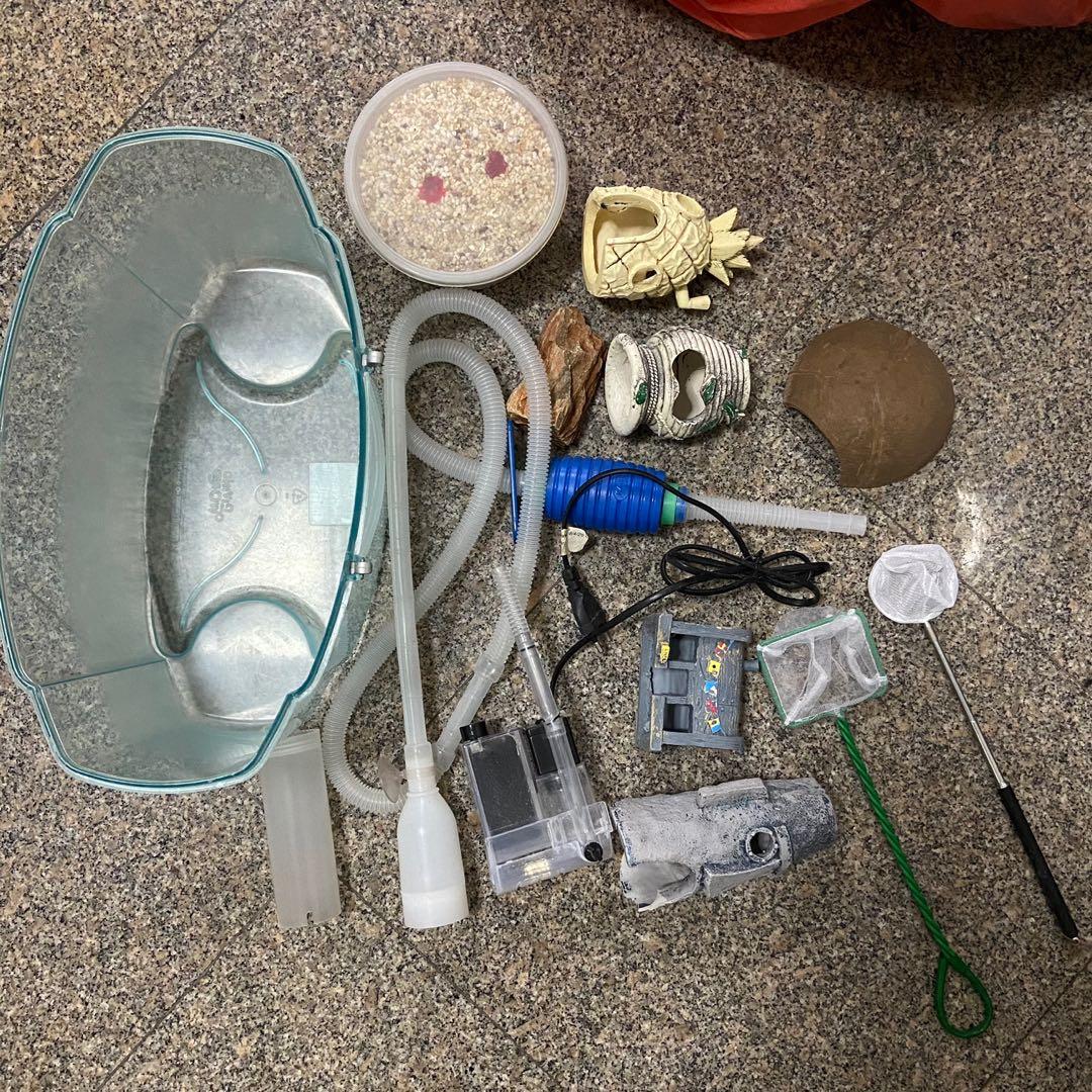 Fish tank with accessories, Pet Supplies, Homes & Other Pet Accessories ...