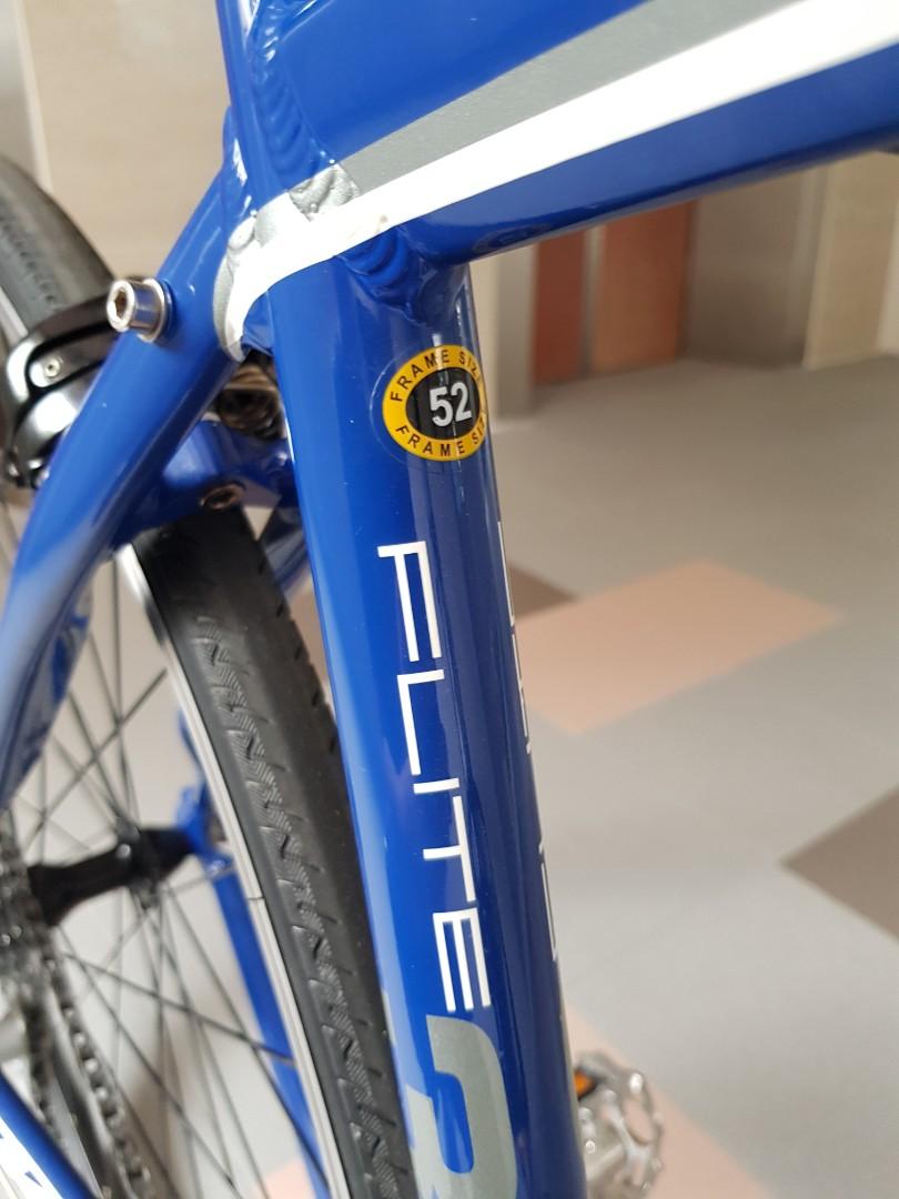 KHS Flite 300 Road Bike, Sports Equipment, Bicycles & Parts, Bicycles on Carousell