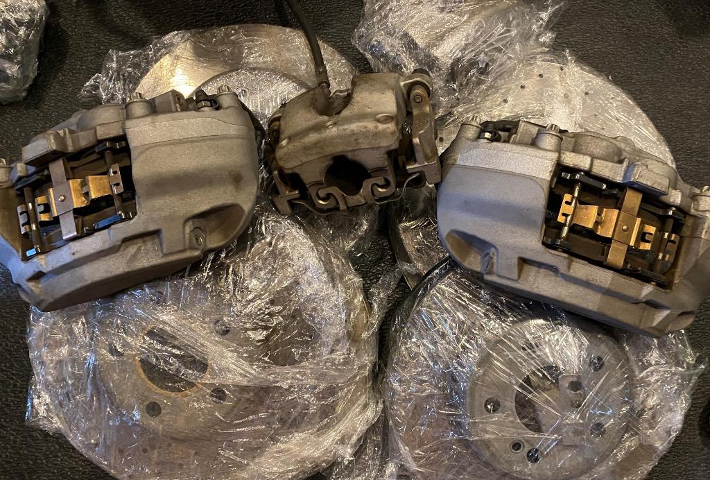 FULL SET - Mercedes AMG Line Brakes Front and Rear Calipers and Rotors ...