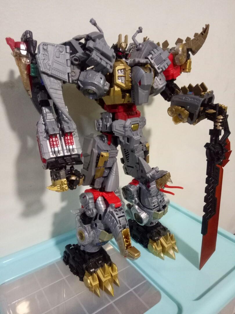 Cannot transform. Dinobot POTP Volcanicus + TCW06 Add-on Upgrade Kit ...