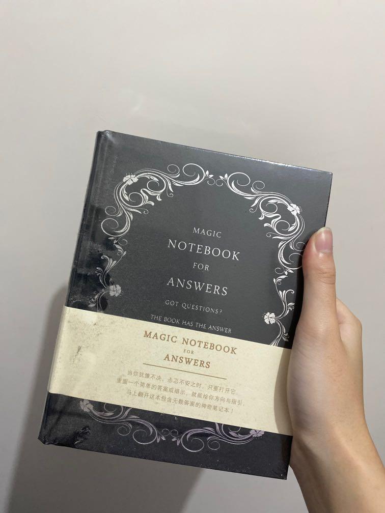 解答之書 Magic Notebook For Answer, 興趣及遊戲, 書本 & 文具, 書本及雜誌 - 宗教書藉 - Carousell