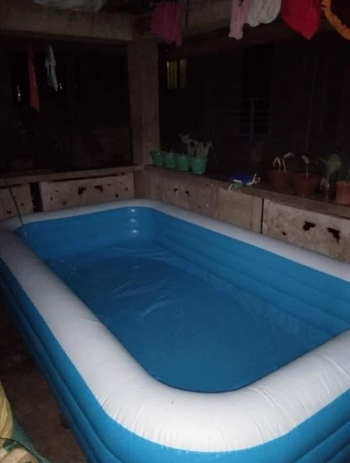 BESTWAY pool large size, Sports Equipment, Sports & Games, Water Sports ...