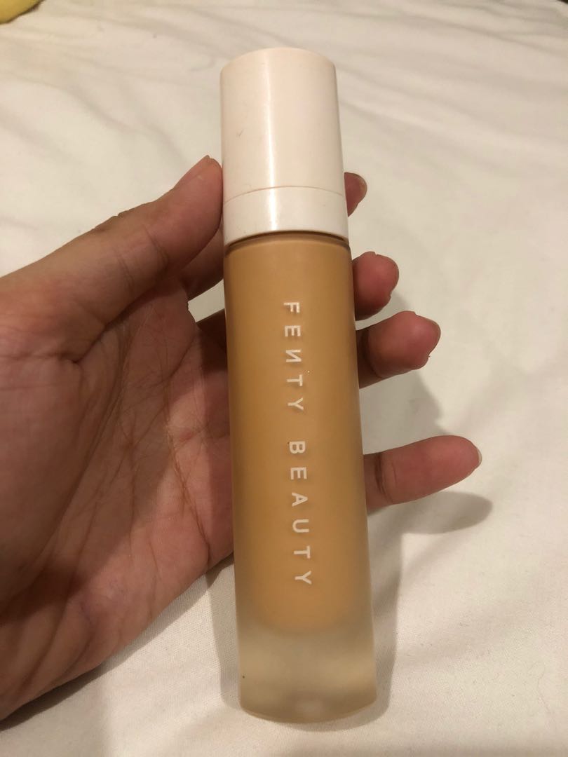 Fenty Beauty Pro Filt’r Soft Matte Longwear Foundation Code 250, Beauty ...