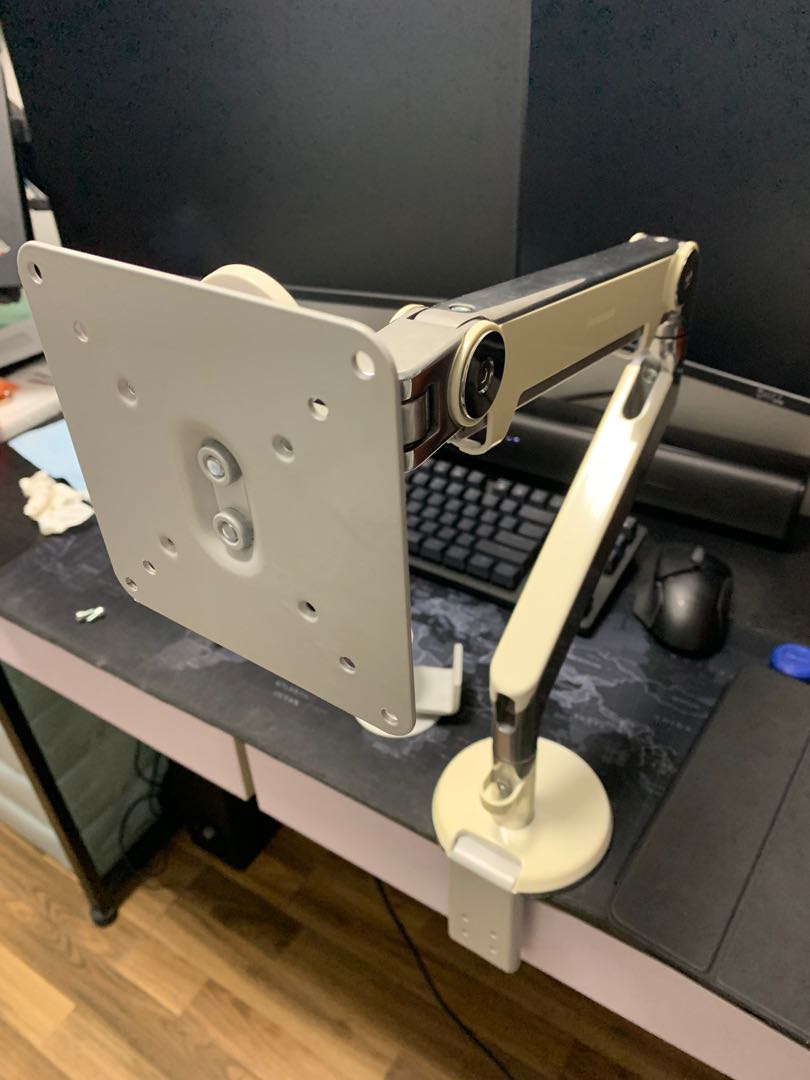 Humanscale monitor arm, Computers & Tech, Parts & Accessories, Monitor ...