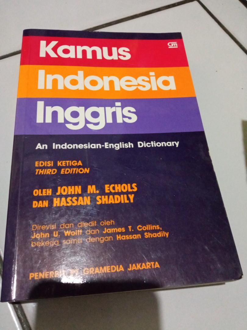 Kamus Indonesia-inggris, Buku & Alat Tulis, Majalah & Lainnya di Carousell