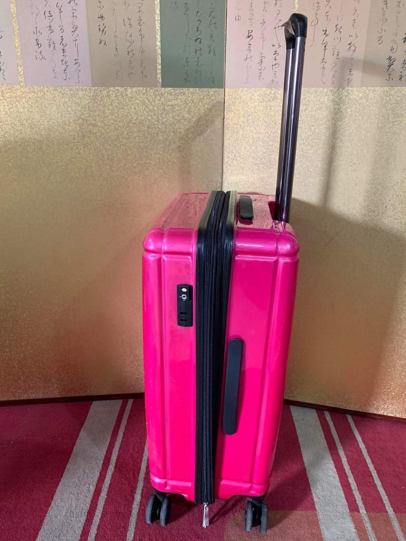 Luggage Pink Maleta With Key, Hobbies & Toys, Travel, Luggage on Carousell