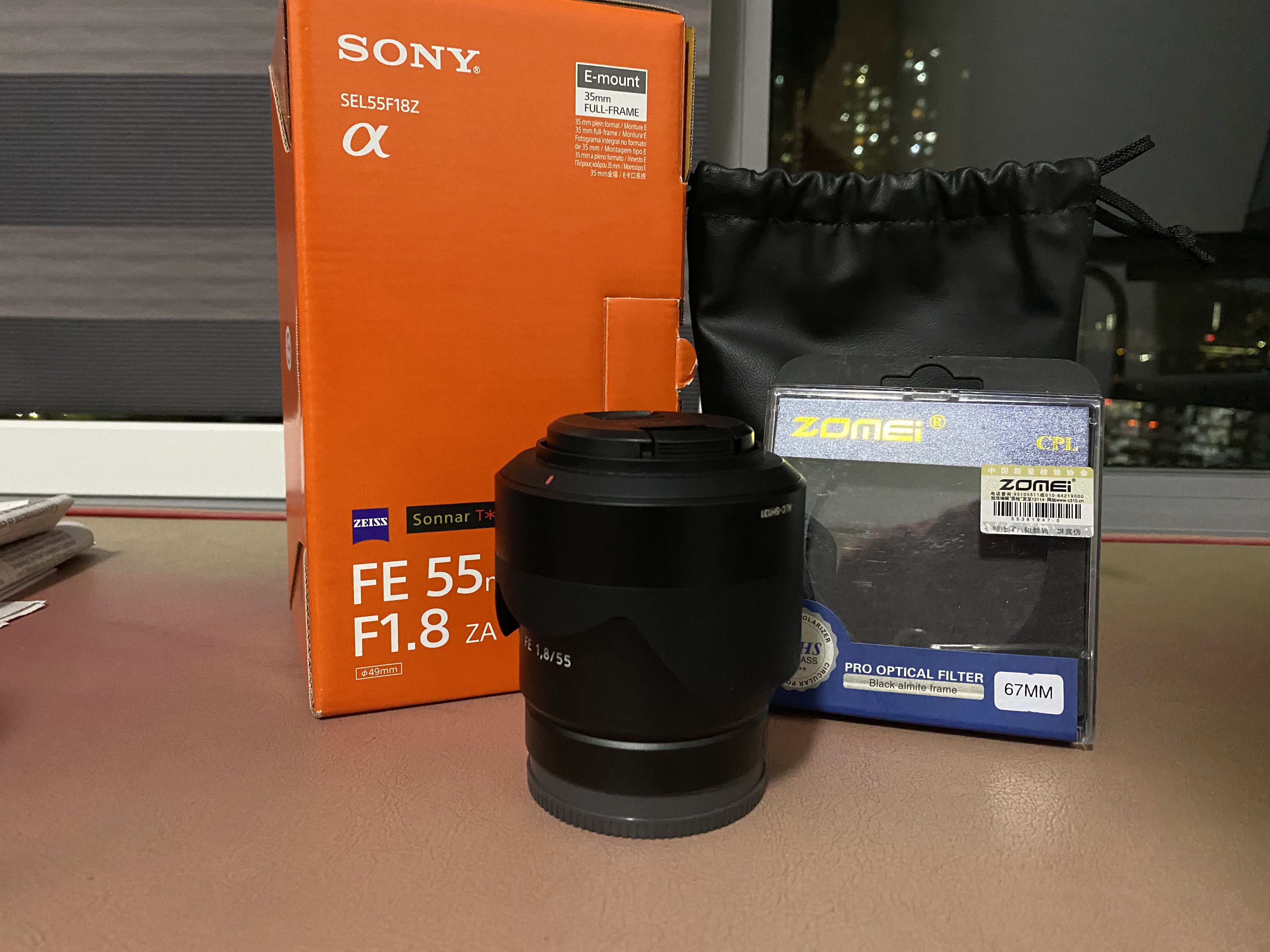 Sony 55mm F1.8 SEL55F18Z, Photography, Lens & Kits on Carousell
