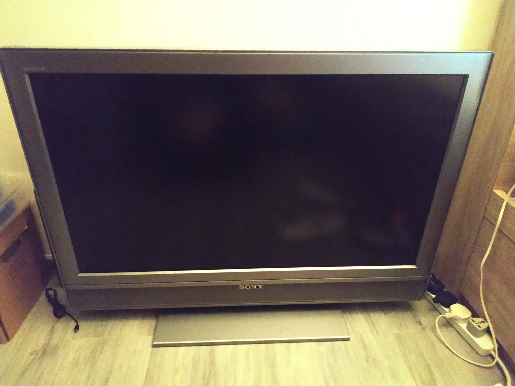Sony Bravia 37" LCD TV, 家庭電器, 電視 & 其他娛樂, 電視 - Carousell