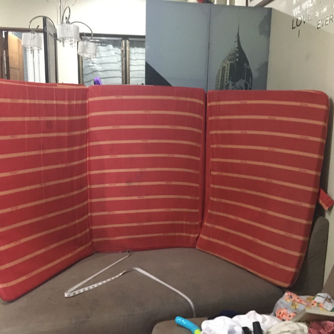 Uratex Foam foldable Single, Furniture & Home Living, Bedding & Towels ...