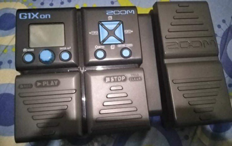 ZOOM G1Xon, Hobbies & Toys, Music & Media, Music Accessories on Carousell