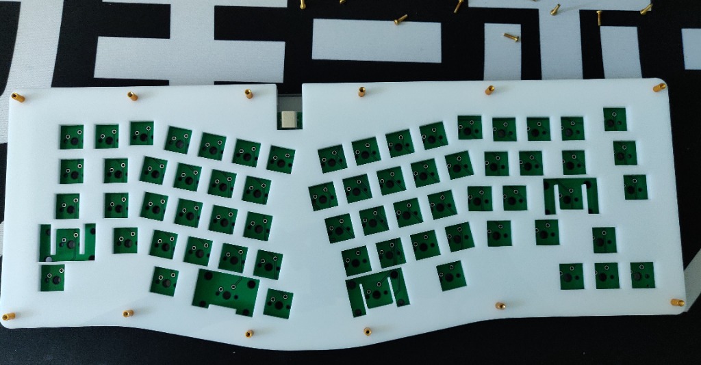 S/T>Alice (Arrow Key Layout) Acrylic Stack Keyboard Kit, Computers ...