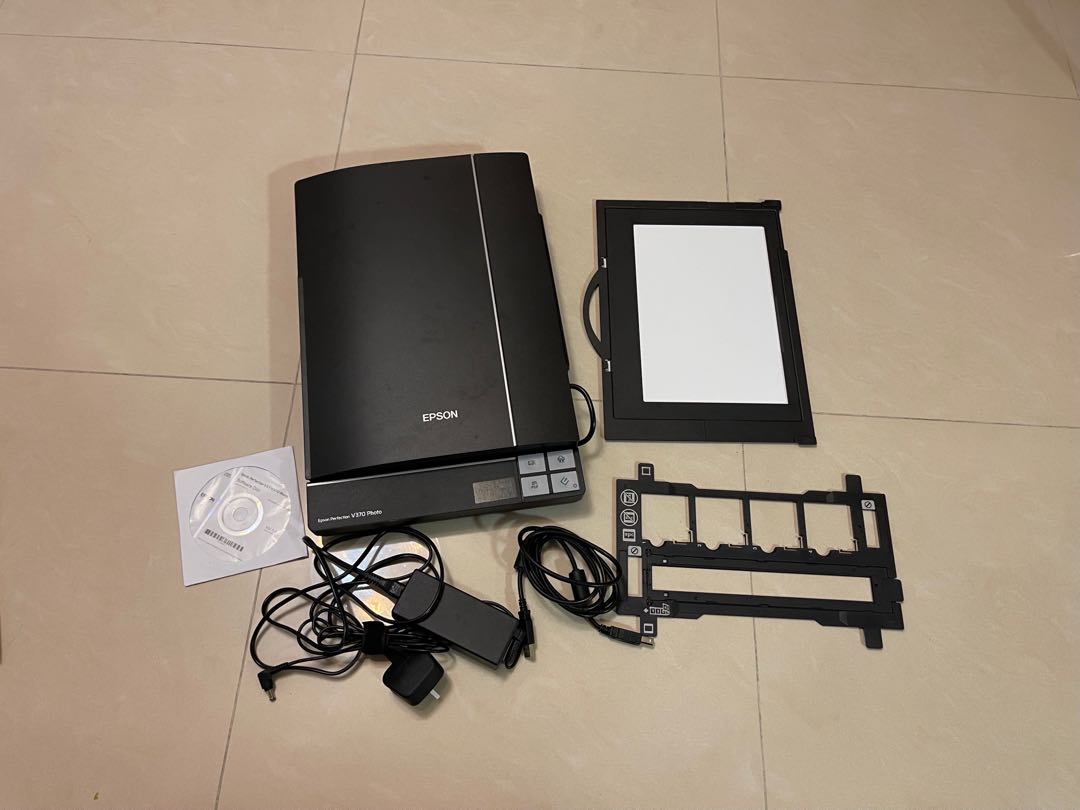 Epson perfection photo v370 film scanner 35mm 電腦菲林底片掃描器, 攝影器材, 攝影配件, 腳架 ...