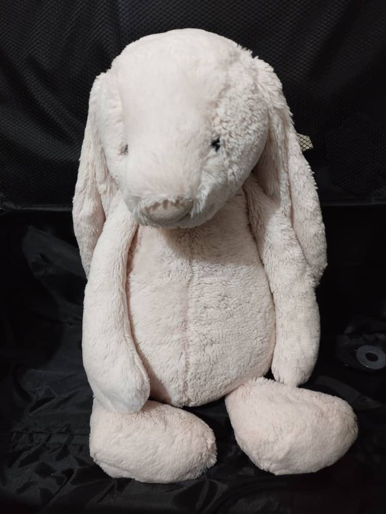Jellycat bunny huge 51cm, Hobbies & Toys, Toys & Games on Carousell