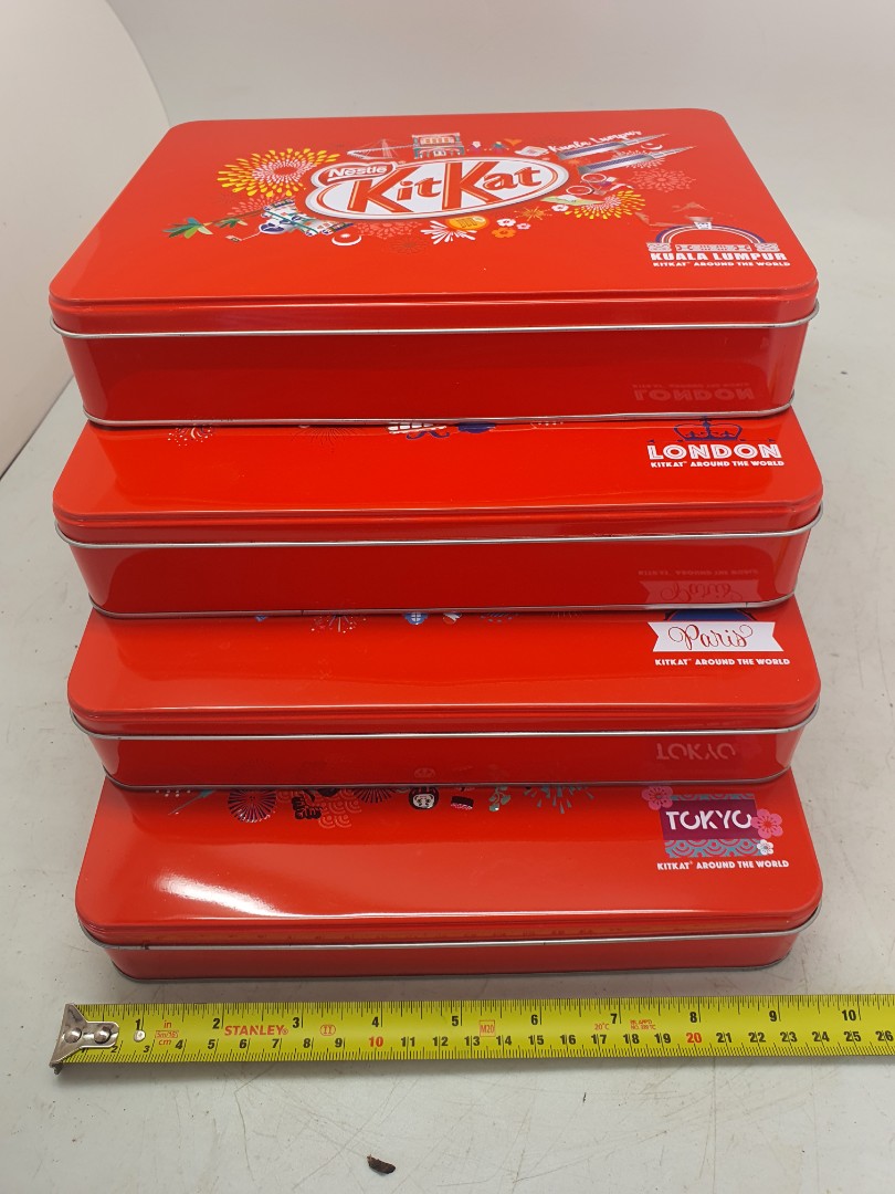 Kit Kat Tin Set from Cities of the world - KL, Tokyo, Paris, London ...