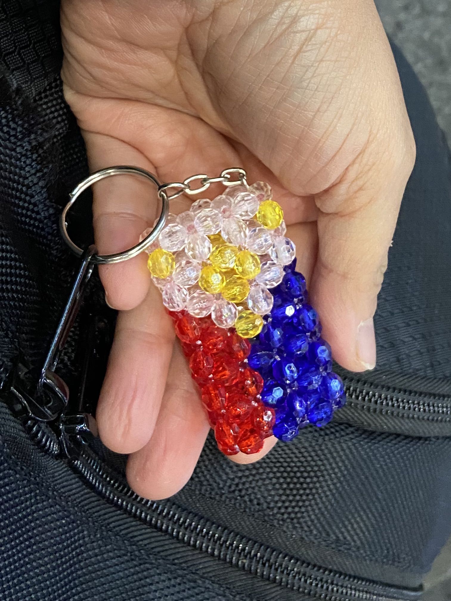 Philippine Flag Keychain, Everything Else on Carousell