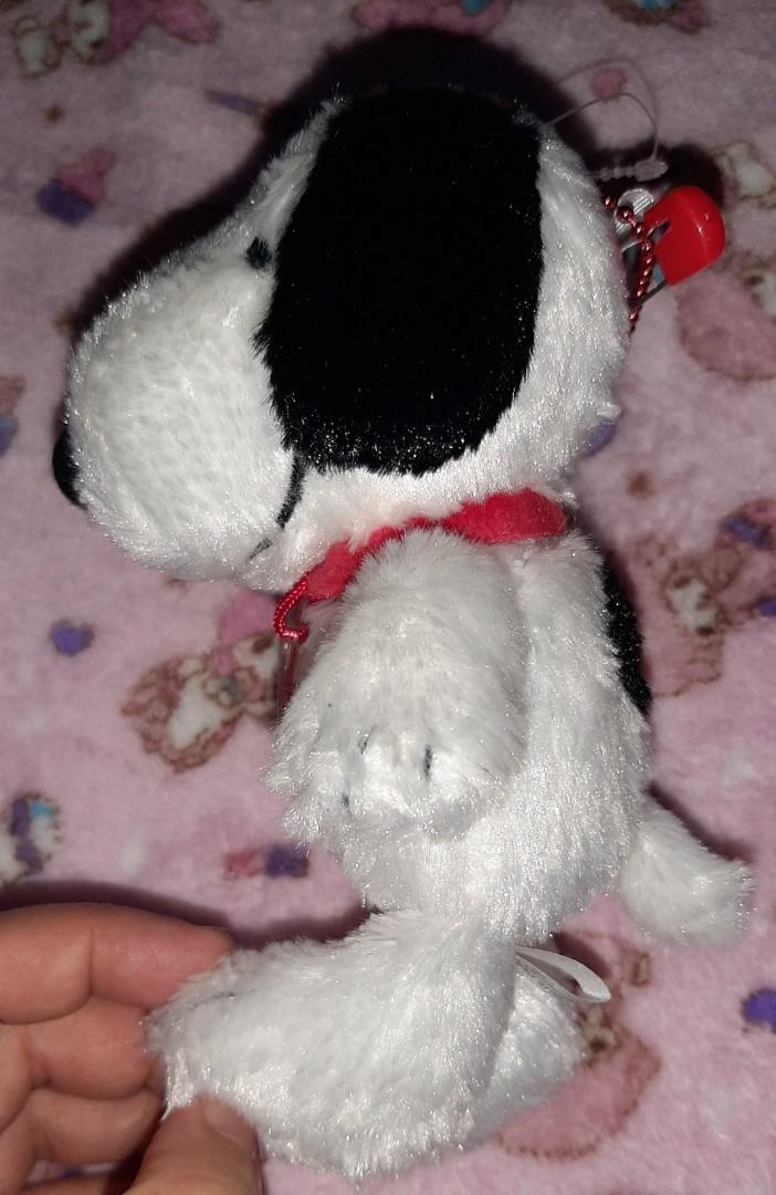 Snoopy Keychain USJ Universal Studios Japan, Hobbies & Toys, Toys ...