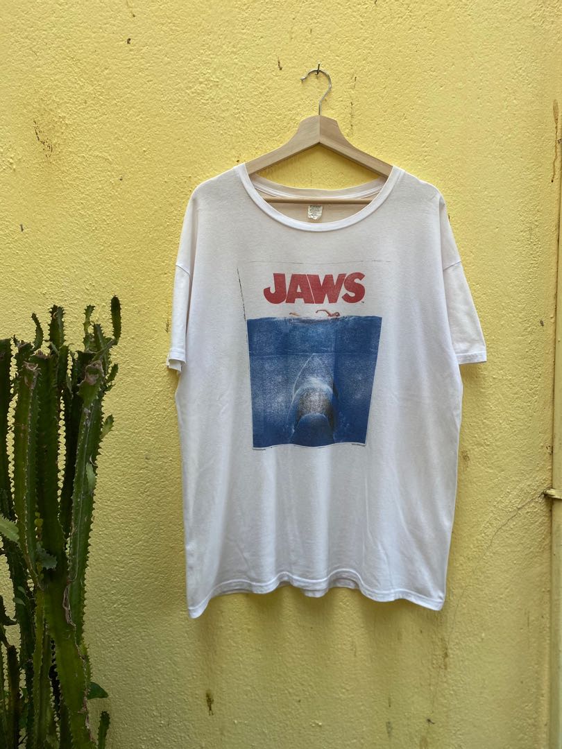 Universal Studio JAWS Movie, Men's Fashion, Tops & Sets, Tshirts & Polo ...