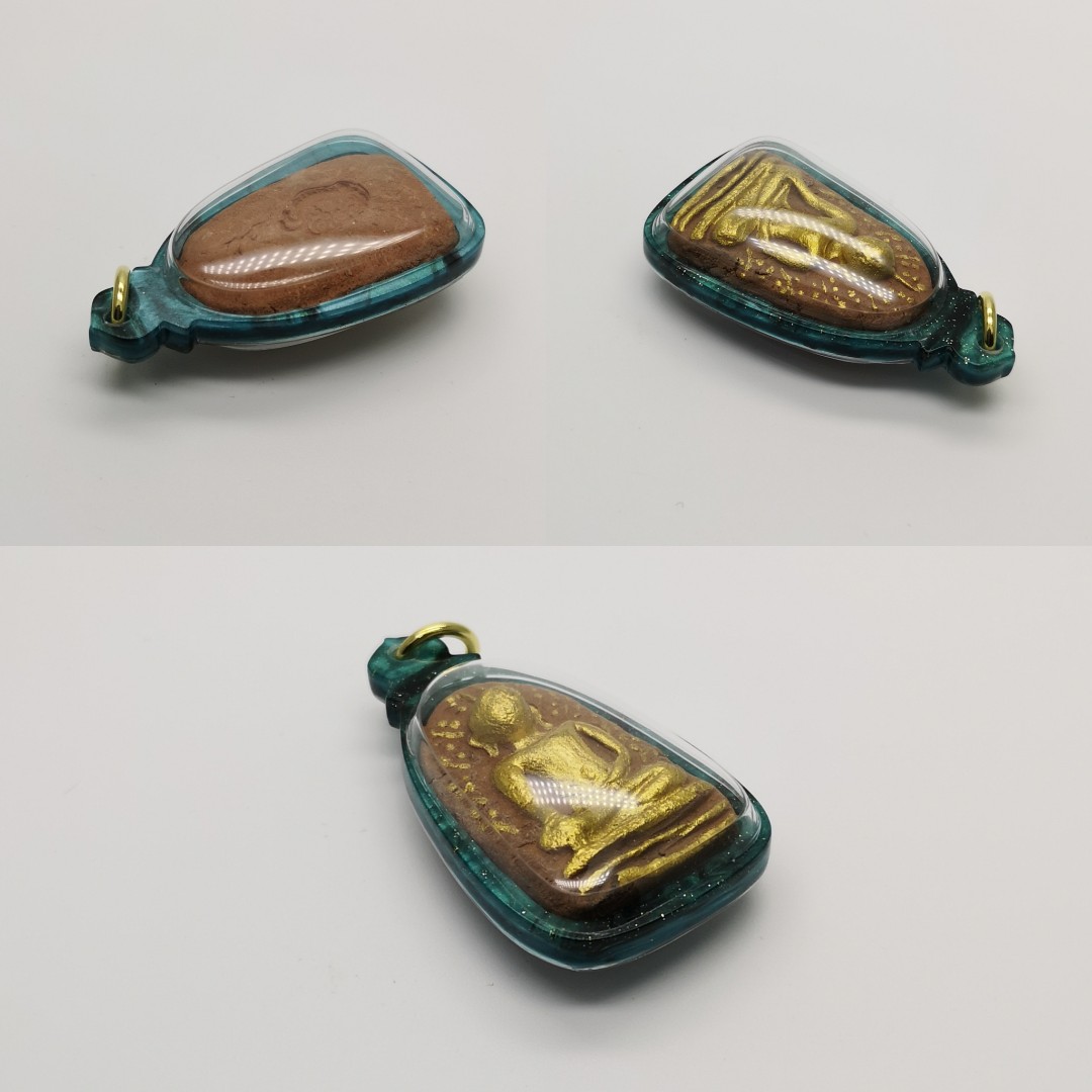 Waterproof amulet casing, Hobbies & Toys, Memorabilia & Collectibles ...