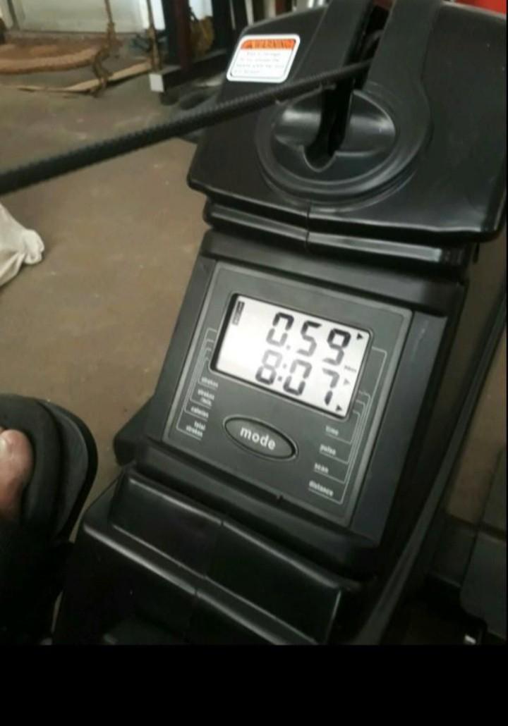 Crane Magnetic Rowing Machine, Sports Equipment, Exercise & Fitness ...