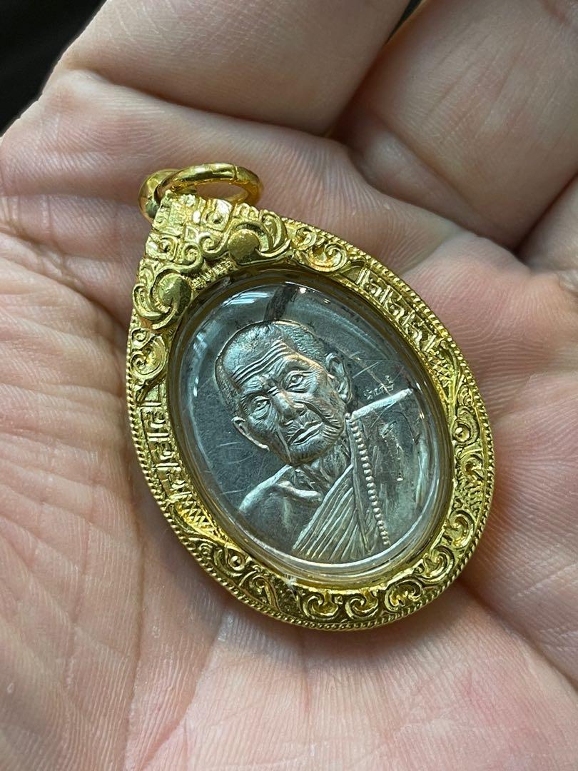 Amulet casing, Hobbies & Toys, Memorabilia & Collectibles, Religious ...