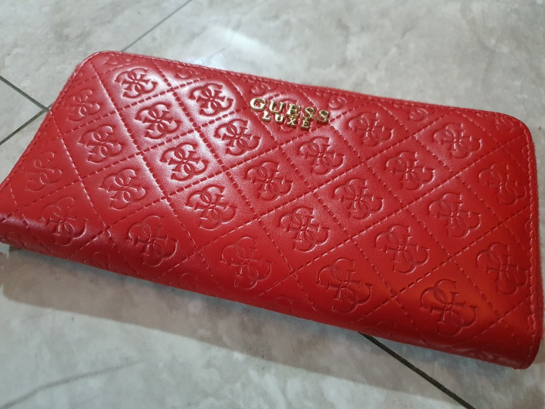 Guess wallet, Women's Fashion, Bags & Wallets, Wallets & Card Holders ...
