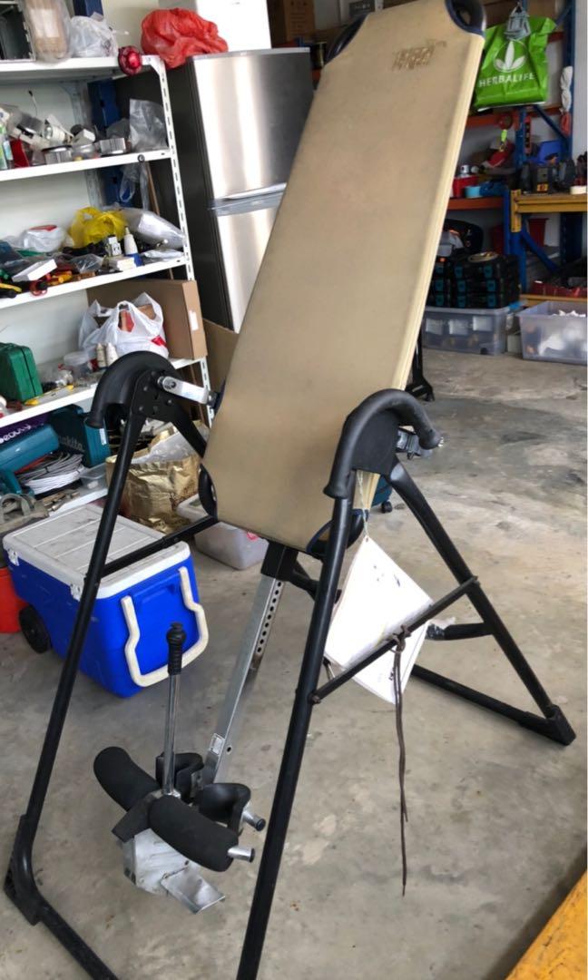 Inverter table, Sports Equipment, Exercise & Fitness, Cardio & Fitness ...