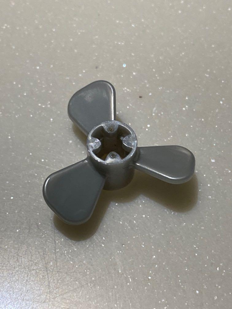 LEGO part: propeller blade, Hobbies & Toys, Toys & Games on Carousell