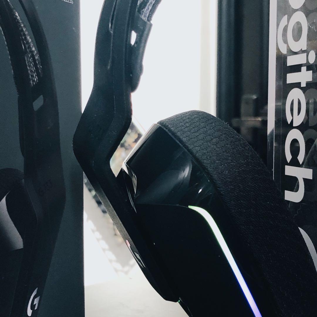 Logitect G733 wireless gaming headset, 音響器材, 頭戴式/罩耳式耳機 - Carousell
