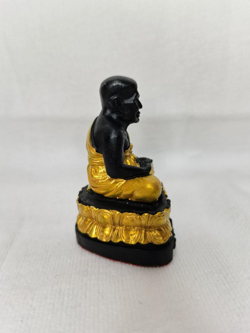 LP Thuad Mini Bucha / BE 2555 / Thai Amulet, Hobbies & Toys ...