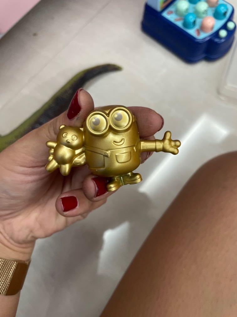 Minion gold, Hobbies & Toys, Toys & Games on Carousell