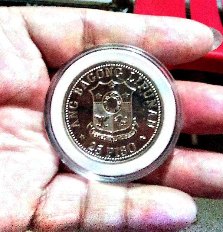 1978 - 25Piso Manuel Quezon Silver Coin, Hobbies & Toys, Memorabilia ...
