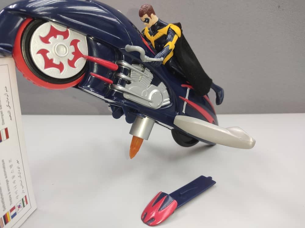 BATMAN & ROBIN - ROBIN REDBIRD CYCLE, Hobbies & Toys, Collectibles ...