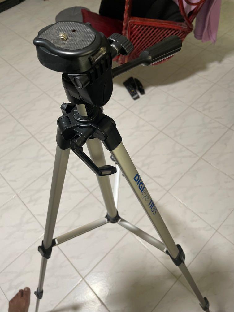 DIGIeye Digital Tripod TR35, Photography, Photography Accessories ...