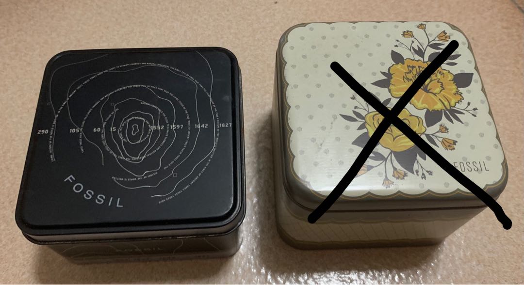 Fossil collectible empty box, Everything Else on Carousell